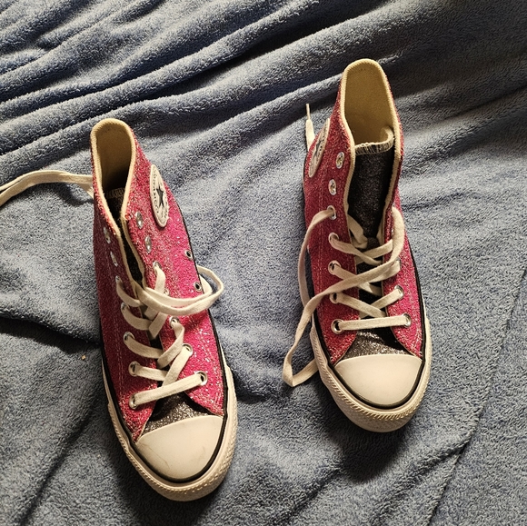 Converse | Shoes | Converse Girls Sneakers Like New Pink Glitter Color ...
